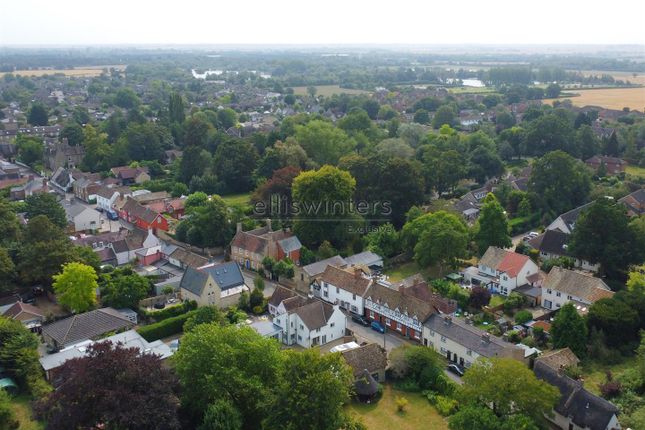 High Street, Hemingford Grey, Huntingdon PE28, 4 bedroom link-detached ...