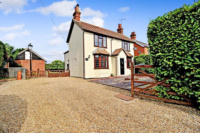 Houses for Sale in Yateley - Yateley Houses to Buy - Primelocation