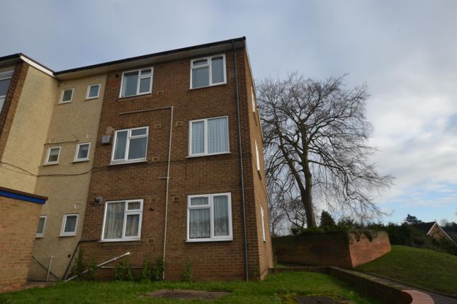 3 bed flat for sale in Piper Place, Amblecote, Stourbridge DY8 - Zoopla