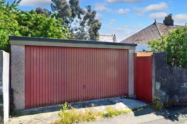 St Stephens Road Saltash Cornwall Pl12 3 Bedroom Detached Bungalow