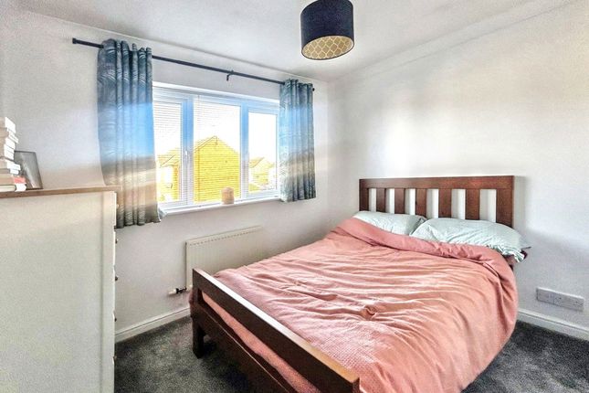 3 Bed Semi Detached House For Sale In Medway Place Cramlington Ne23