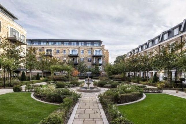 Renaissance Square Apartments, Palladian Gardens, Chiswick, London W4 ...