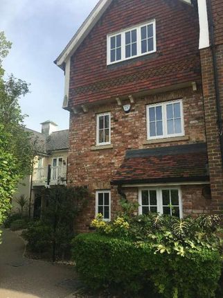 College Square, Westgate-On-Sea CT8, 5 bedroom end terrace house for ...