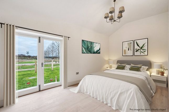 Little Sturt Studio, Sturt Farm, Oxford Road, Burford, Oxfordshire OX18 ...