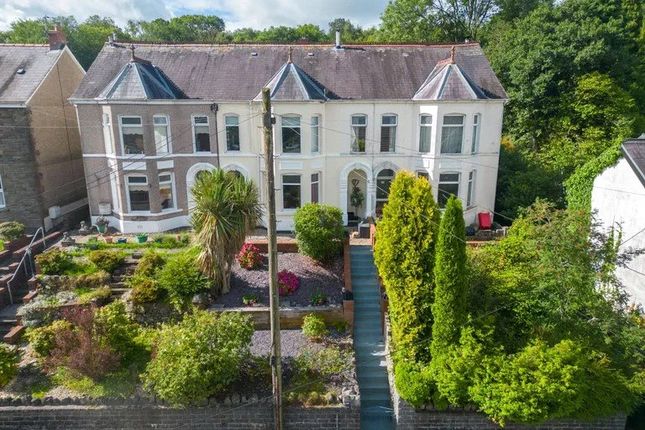 Cwmamman Road, Garnant, Ammanford, Carmarthenshire SA18, 4 bedroom ...