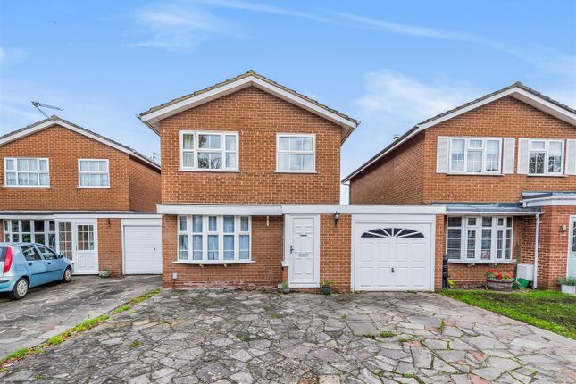 3 bed link-detached house for sale in Windmill Drive, Croxley Green ...