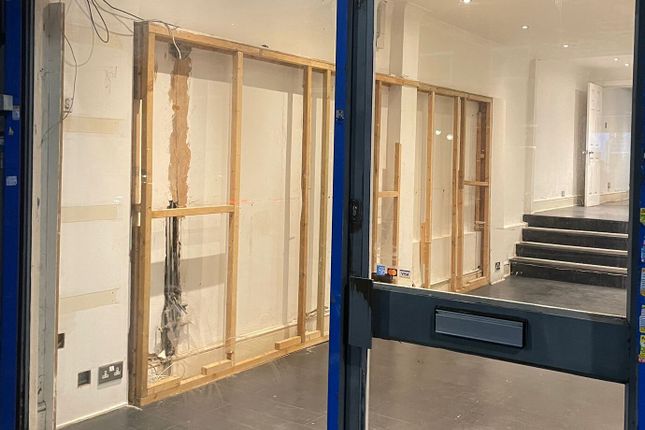 Loampit Vale, London SE13, retail premises to let - 69078145 ...