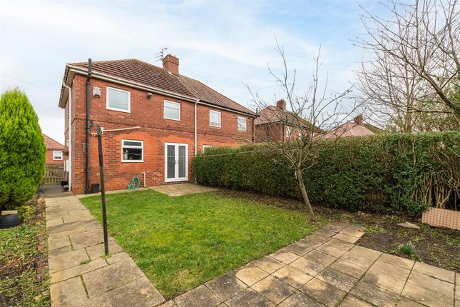 Chipchase Crescent, Westerhope, Newcastle Upon Tyne NE5, 2 bedroom end ...