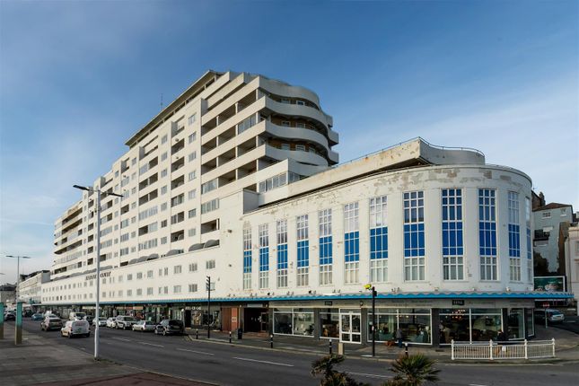 Flats for Sale in Marine Court, St. Leonards-on-Sea TN38 - Marine Court ...