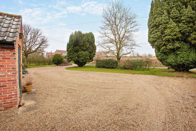 Mill Street, Middleton, Saxmundham IP17, 6 bedroom detached house for ...