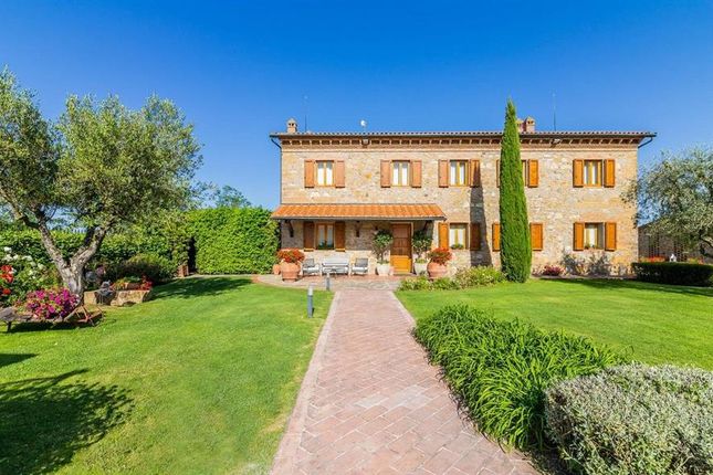 San Gimignano, Tuscany, 53037, Italy, 31 bedroom villa for sale ...