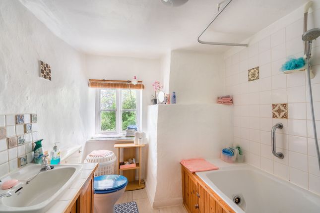 Bow, Crediton EX17, 5 bedroom cottage for sale - 64689335 | PrimeLocation