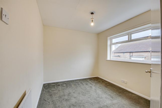 Avondale Road, Southport PR9, 2 bedroom flat for sale - 66546566 ...