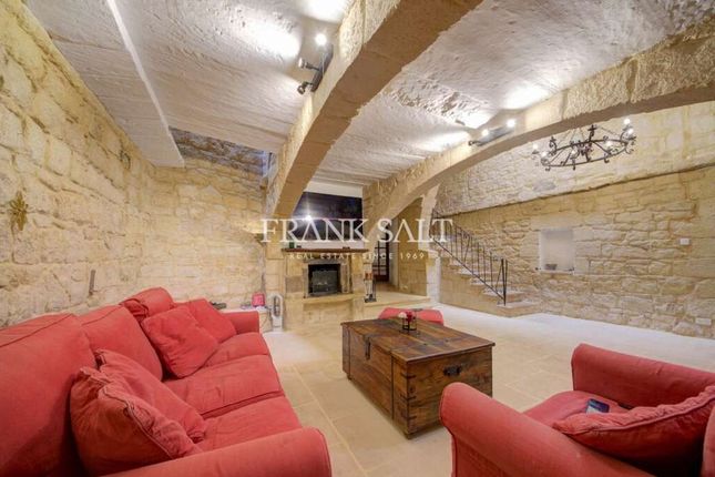 House Of Character In Siggiewi, House Of Character In Siggiewi, Malta ...