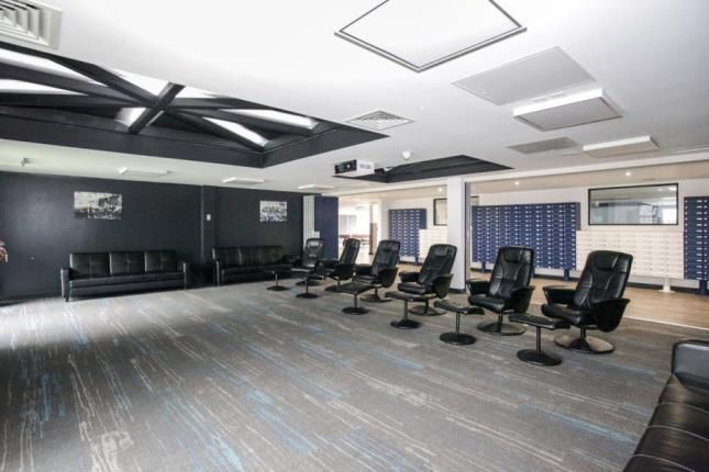 Unit 298, Spring Place Student Halls, 4 Dumfries Street, Luton LU1 ...