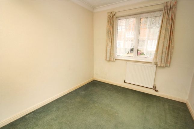 Sea Lane, Rustington, West Sussex BN16, 2 bedroom bungalow for sale ...