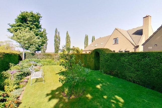 16 Moy House Court, Moy, Near Forres IV36, 3 bedroom cottage for sale ...