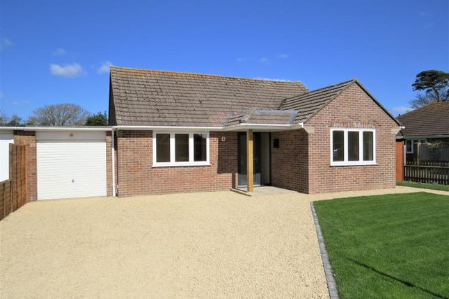 2 Bed Bungalow For Sale In East Close Barton On Sea New Milton Bh25