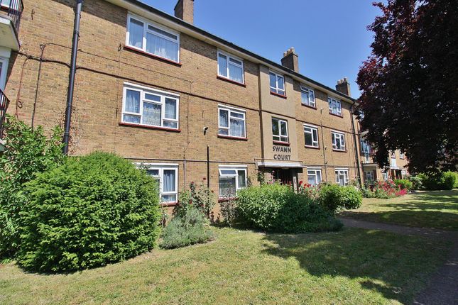 Living in Isleworth: area guide - Zoopla