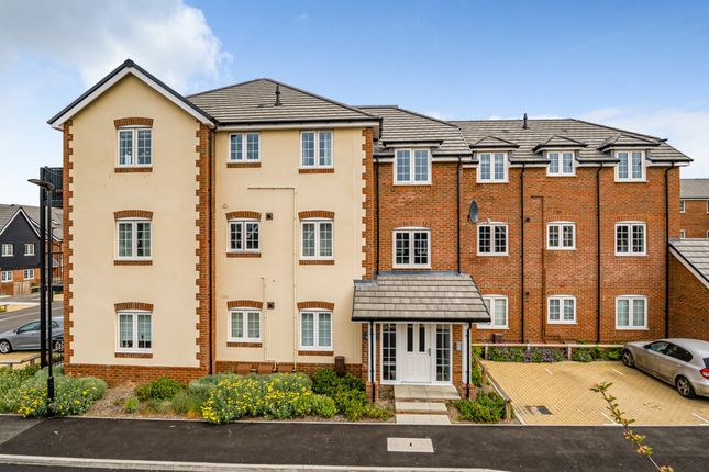 Richard Road, Chichester, West Sussex PO19, 2 bedroom flat for sale ...