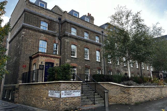 Barracks Court, Major Draper Street, London SE18, 1 bedroom flat for ...