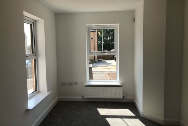 Barden Lane, Leeds LS14, 2 bedroom terraced house to rent - 61904628 ...