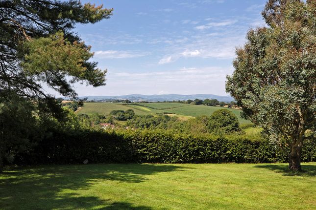 Photos of Ridge Road, Netherton, Newton Abbot, Devon TQ12 - 68314809 ...