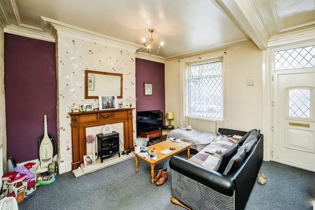 Keighley Road, Halifax HX2, 2 bedroom terraced house for sale ...