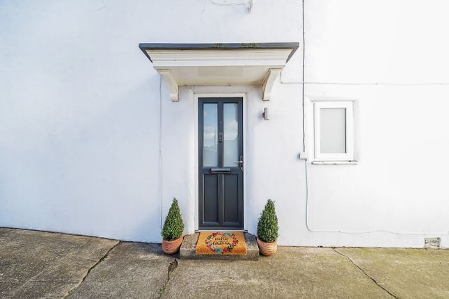 Meadrow, Godalming, Surrey GU7, 3 bedroom end terrace house for sale ...
