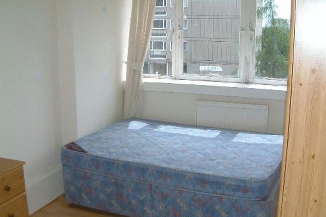 Fontley Way, London SW15, 3 bedroom flat to rent - 52270792 | PrimeLocation