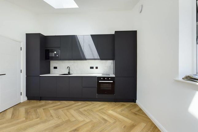 Faygate Lane, Faygate, Horsham RH12, 1 bedroom flat to rent - 62208025 ...