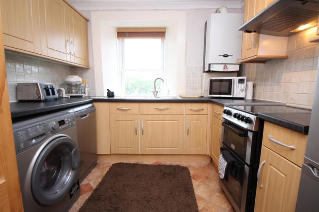 2 bed flat for sale in Main Street, Inverkip, Greenock PA16 - Zoopla