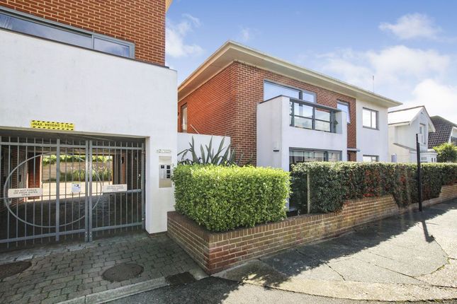 Graystone Road, Whitstable, Kent, Ct Nb, Whitstable CT5, 2 bedroom flat ...