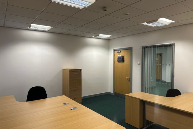 Office to let in Poorhouse Lane, Hull HU9 - 69402312 - Zoopla