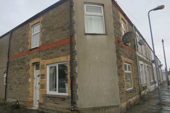4 bed end terrace house for sale in Robert Street, Cathays, Cardiff ...