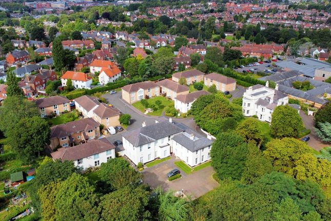 The Cedars, Nottingham NG5, 2 bedroom flat for sale - 65465490 ...