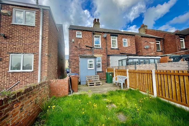 Sheffield Road, Birdwell, Barnsley, South Yorkshire S70, 2 bedroom semi ...