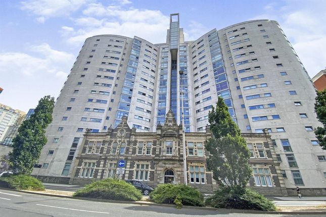 Flats for Sale in The Hayes, Cardiff CF10 - The Hayes, Cardiff CF10 ...