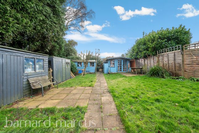 Stanley Gardens, Sanderstead, South Croydon CR2, 4 bedroom semi ...