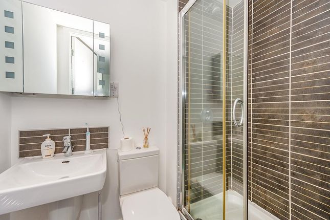Cheapside, Liverpool, Merseyside L2, 2 bedroom flat to rent - 62155750 ...
