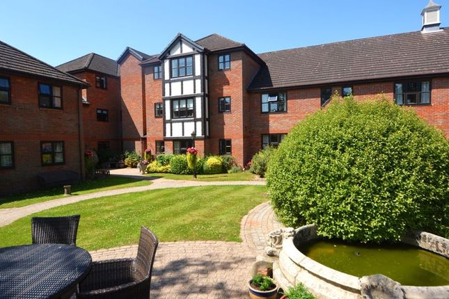 Maxwell Road, Beaconsfield HP9, 1 bedroom flat for sale - 67921256 ...