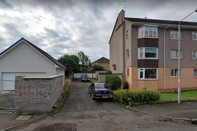 Garage Premises, King's Gardens Broomhill Avenue, Newton Mearns ...