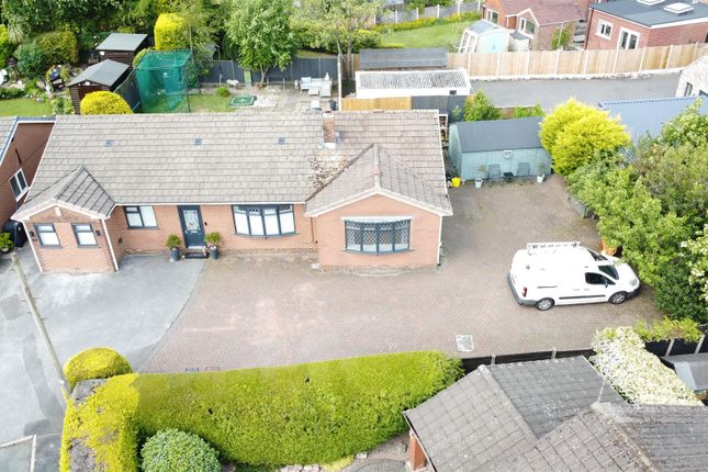 Millstone Edge, Cheddleton, Leek ST13, 4 bedroom detached bungalow for ...