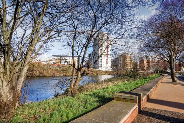 Taff Embankment, Cardiff CF11, 3 bedroom semi-detached house for sale ...