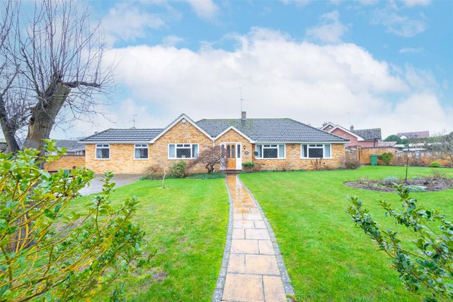 Homes for Sale in Horsecroft Way, Tilehurst, Reading RG31 - Buy ...