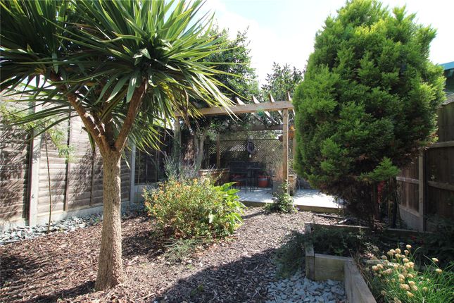 Plumstead Common Road, Plumstead Common, London SE18, 4 bedroom ...