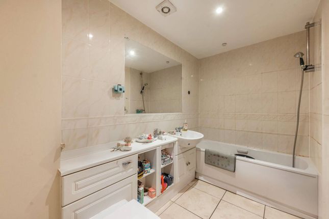 Sovereign Place, Harrow HA1, 1 bedroom flat for sale - 68707008 ...