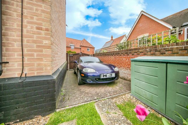 Black Barn Close, Lower Somersham, Ipswich IP8, 2 bedroom detached ...