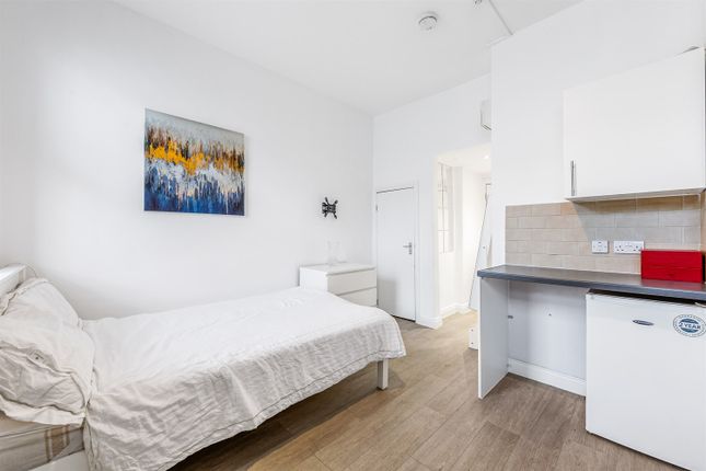 Warwick Road, London SW5, studio to rent - 68668993 | PrimeLocation