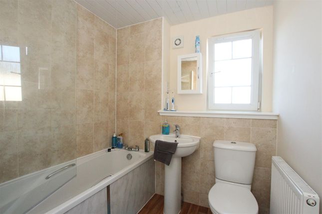 50 Simpson Square, Perth PH1, 2 bedroom flat for sale - 63427911 ...